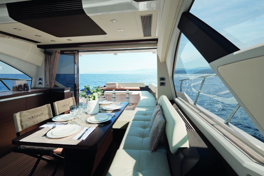 Welcome to the new revolution in the new Azimut 55S